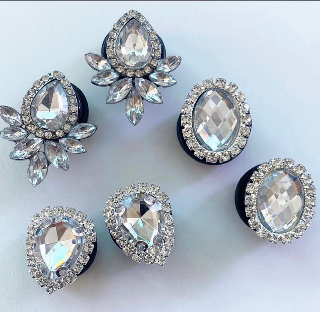 Elevate your style with our collection of elegant jewelry for stretched ...